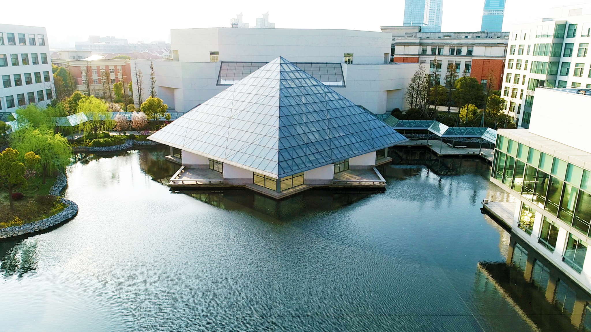 Poets&Quants | Meet The CEIBS MBA Class Of 2021