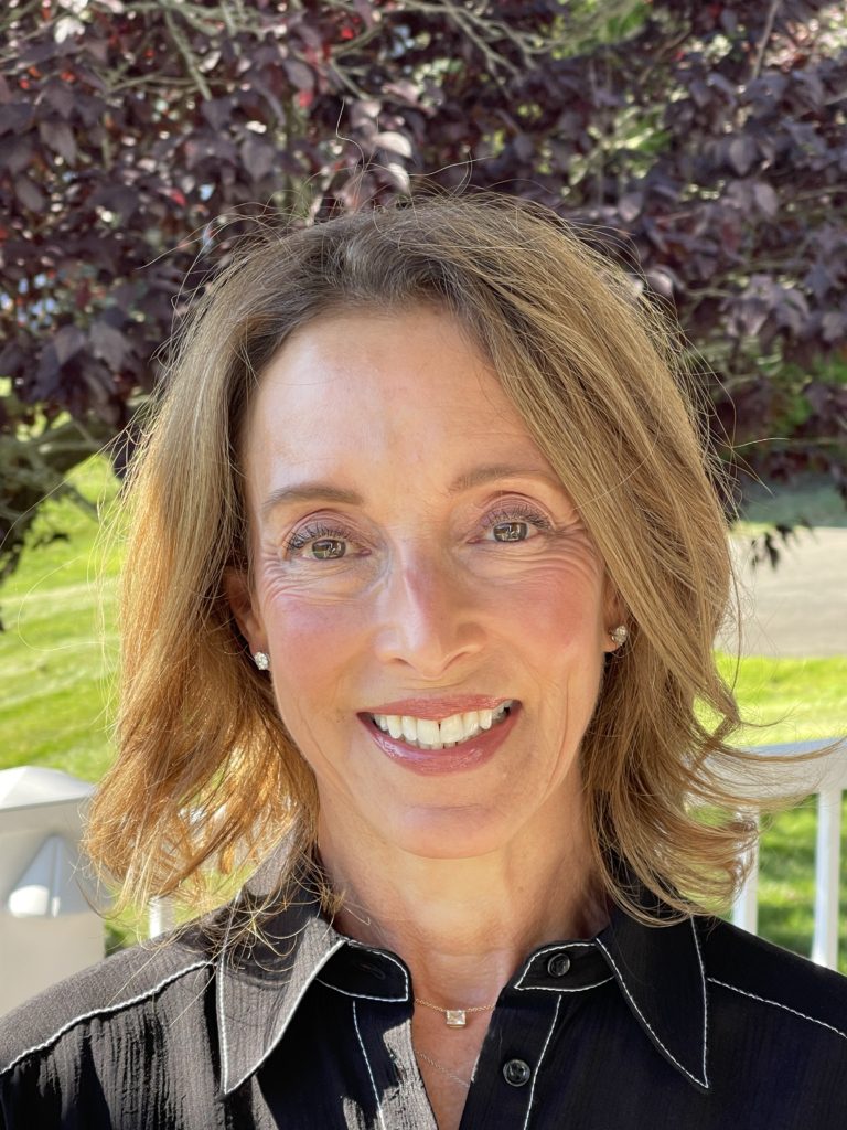 Poets&Quants | Liz Rosenberg