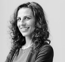 Poets&Quants | Harvard Strips Tenure From HBS Superstar Prof Francesca Gino